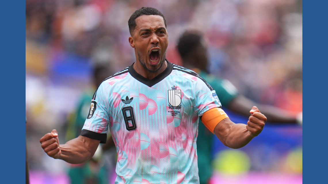 Senegal and Belgium head to extra time at World Cup at 2-2 after Lukaku ...