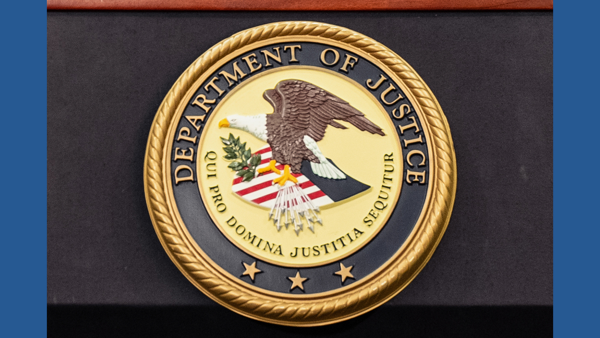 Neo-Nazi leader admits plot to give poisoned candy to Jewish kids in ...