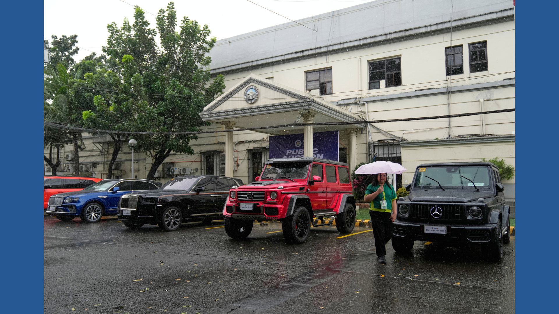 Philippine police deployed to arrest 18 suspects in a corruption ...