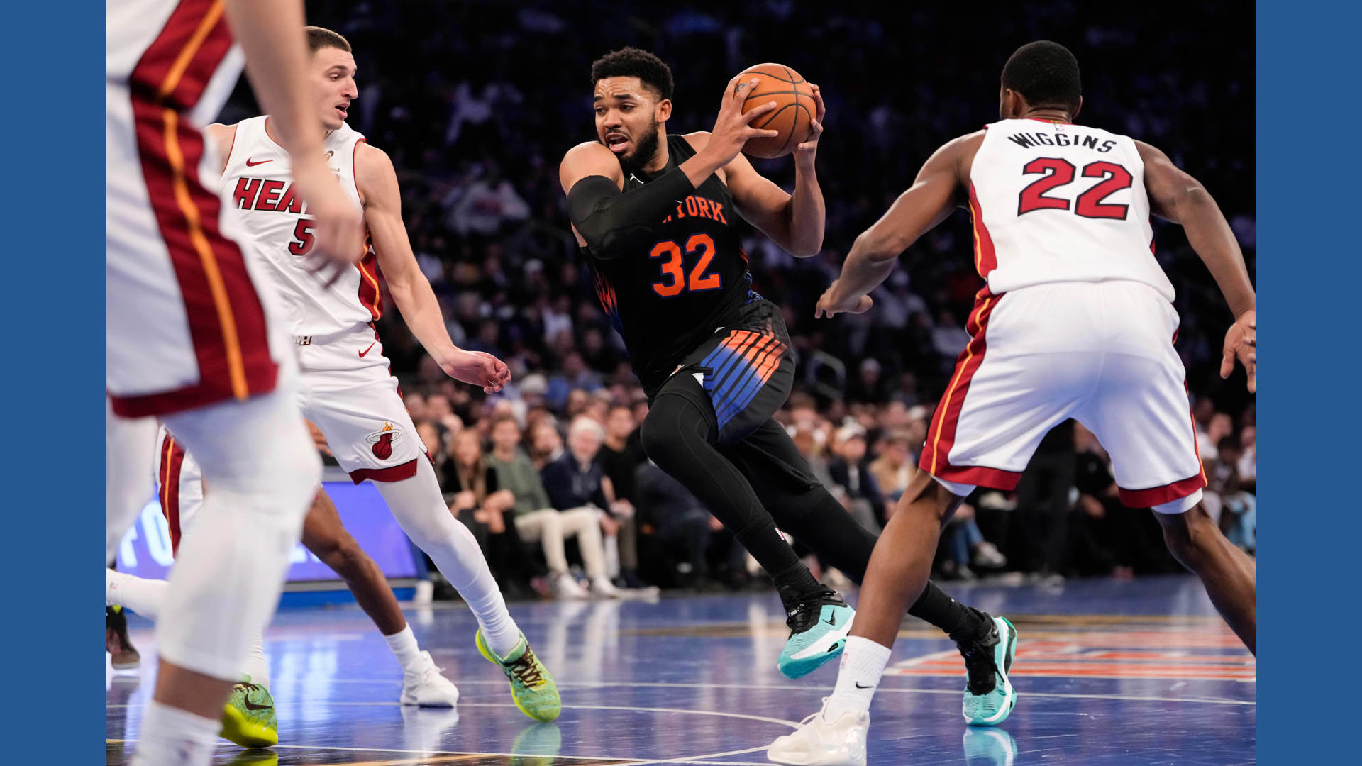 Towns, Shamet power Knicks to a 140-130 win over Heat in NBA Cup game ...