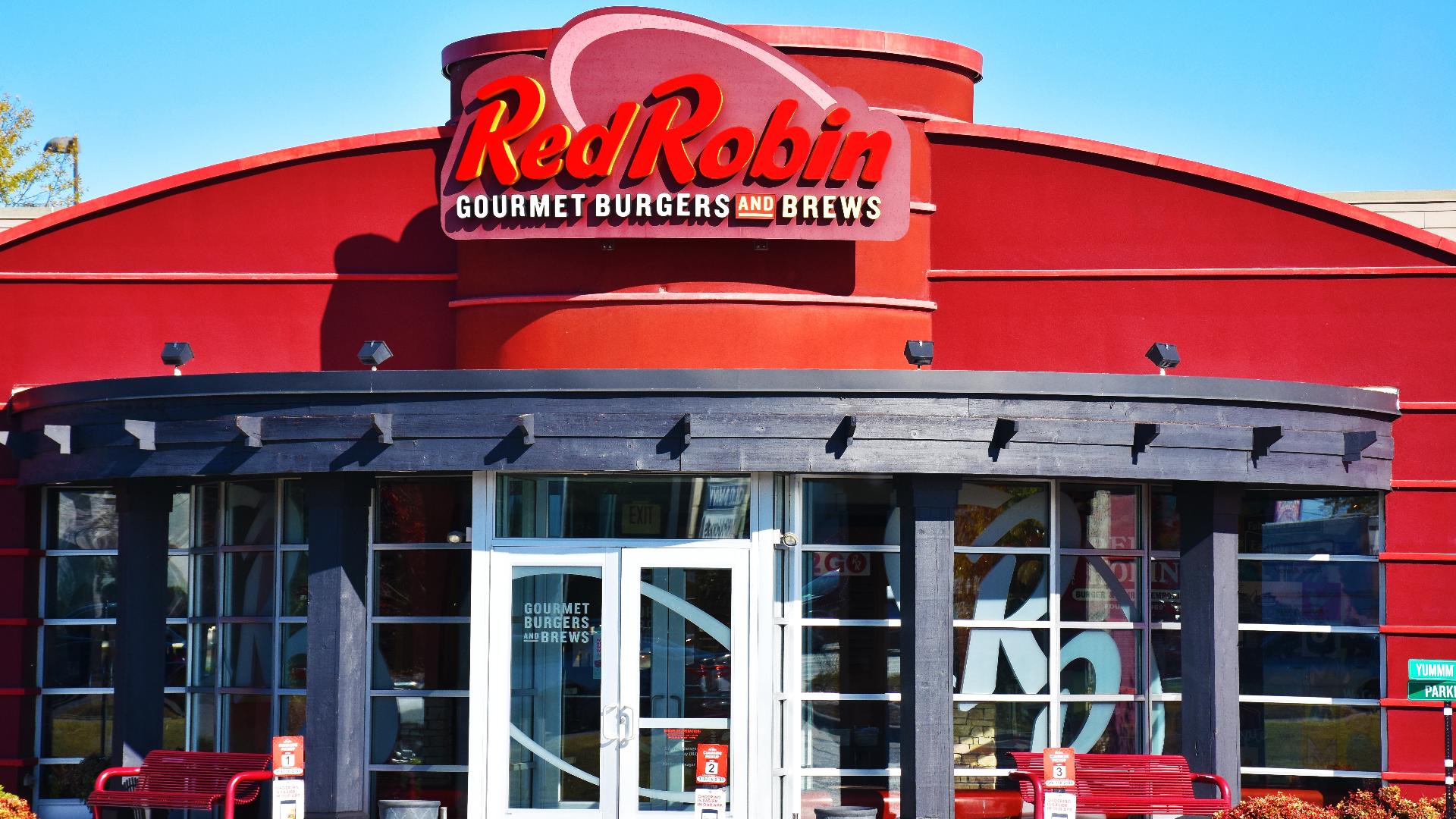 National burger chain selling 86 more restaurants | kiiitv.com