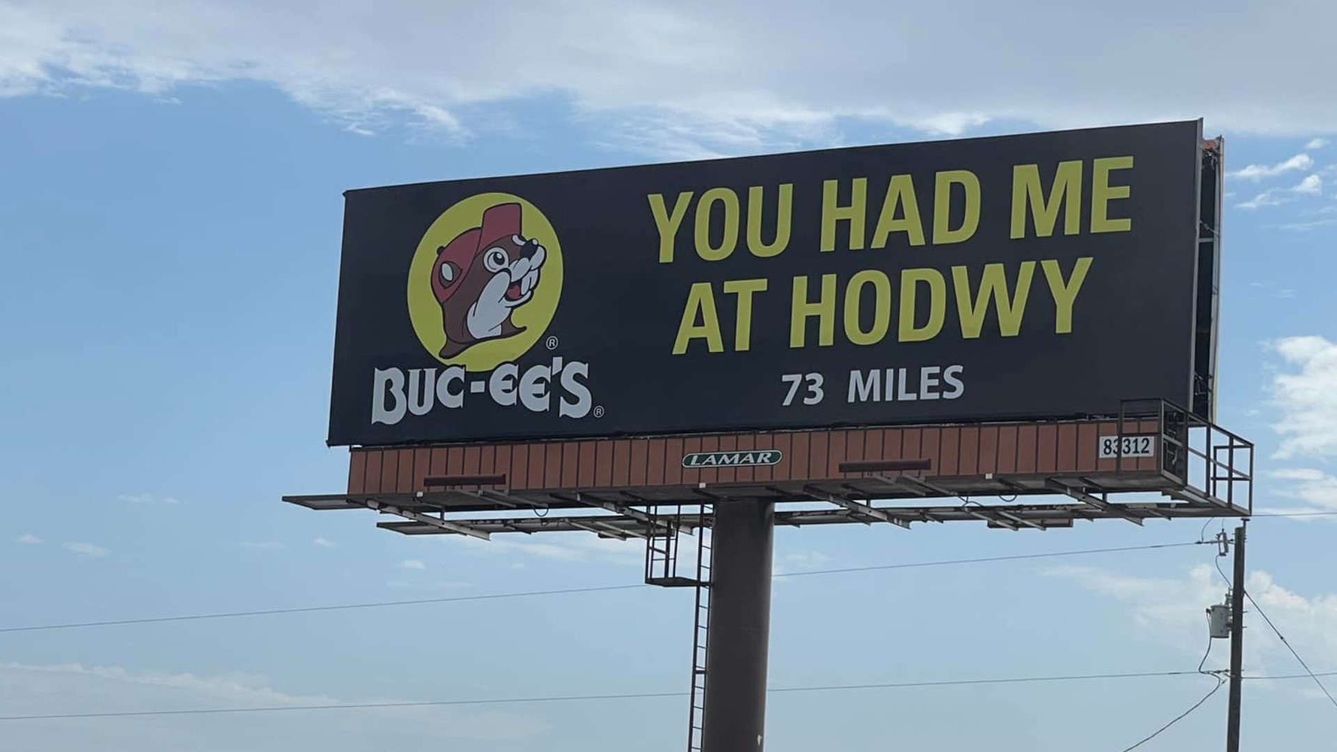 Did Buc-ee's mean to misspell 'Howdy' on a Texas billboard? | kiiitv.com