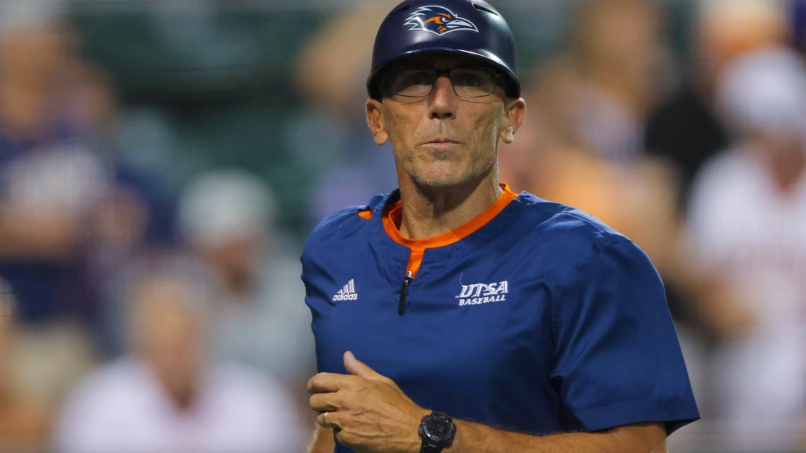 UTSA signs head baseball coach Pat Hallmark to four-year contract ...