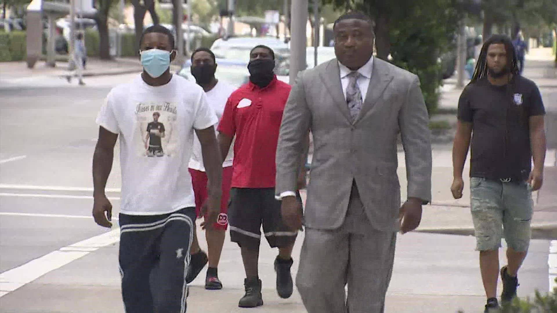 Alan Holt | kiiitv.com