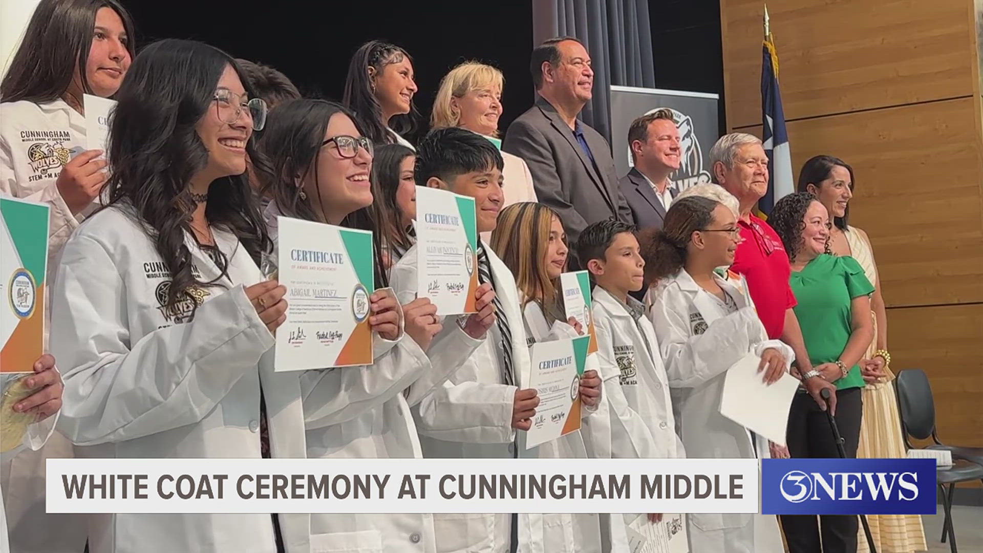 Cunningham Middle School celebrates white coat ceremony | kiiitv.com