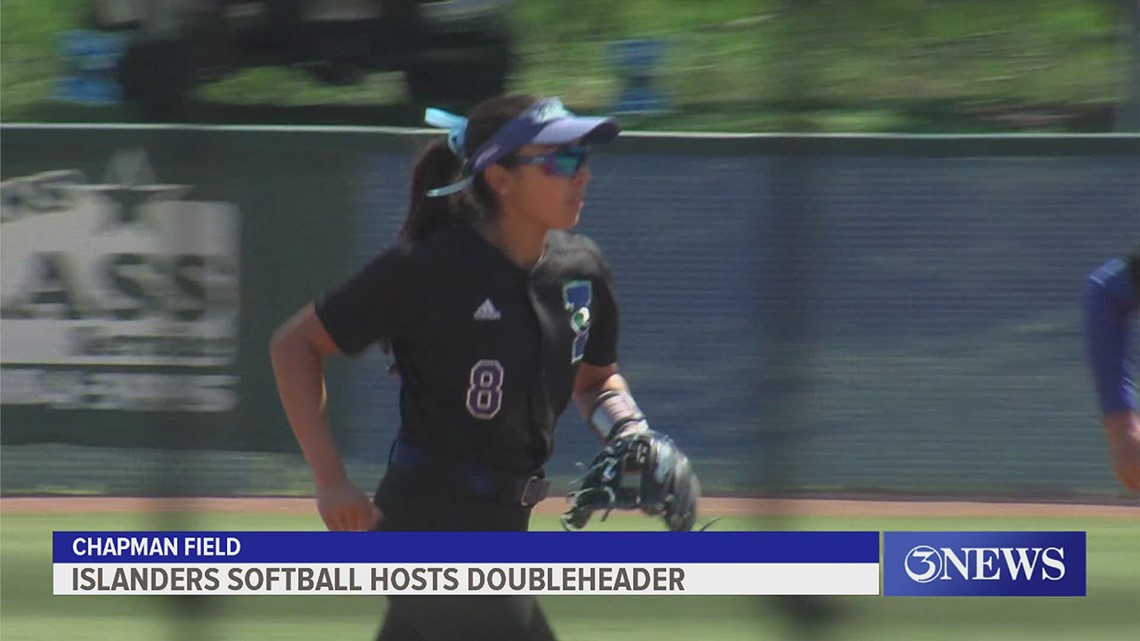 Islanders Softball splits Saturday doubleheader against Northwestern ...