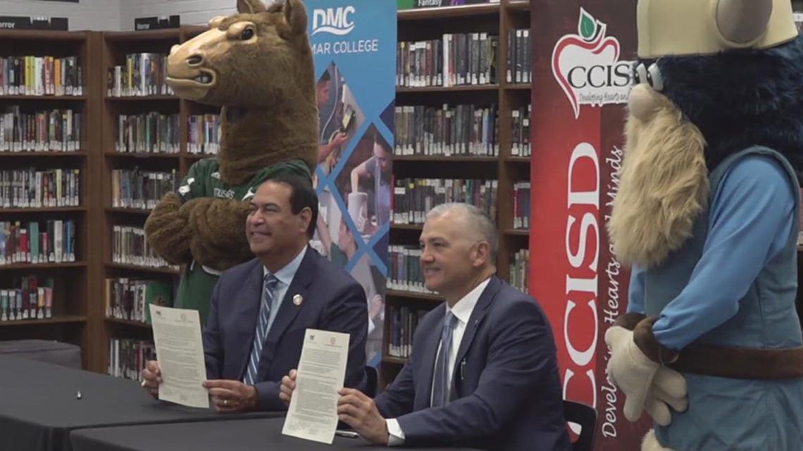 CCISD students earn college credits with Gates Foundation grant ...