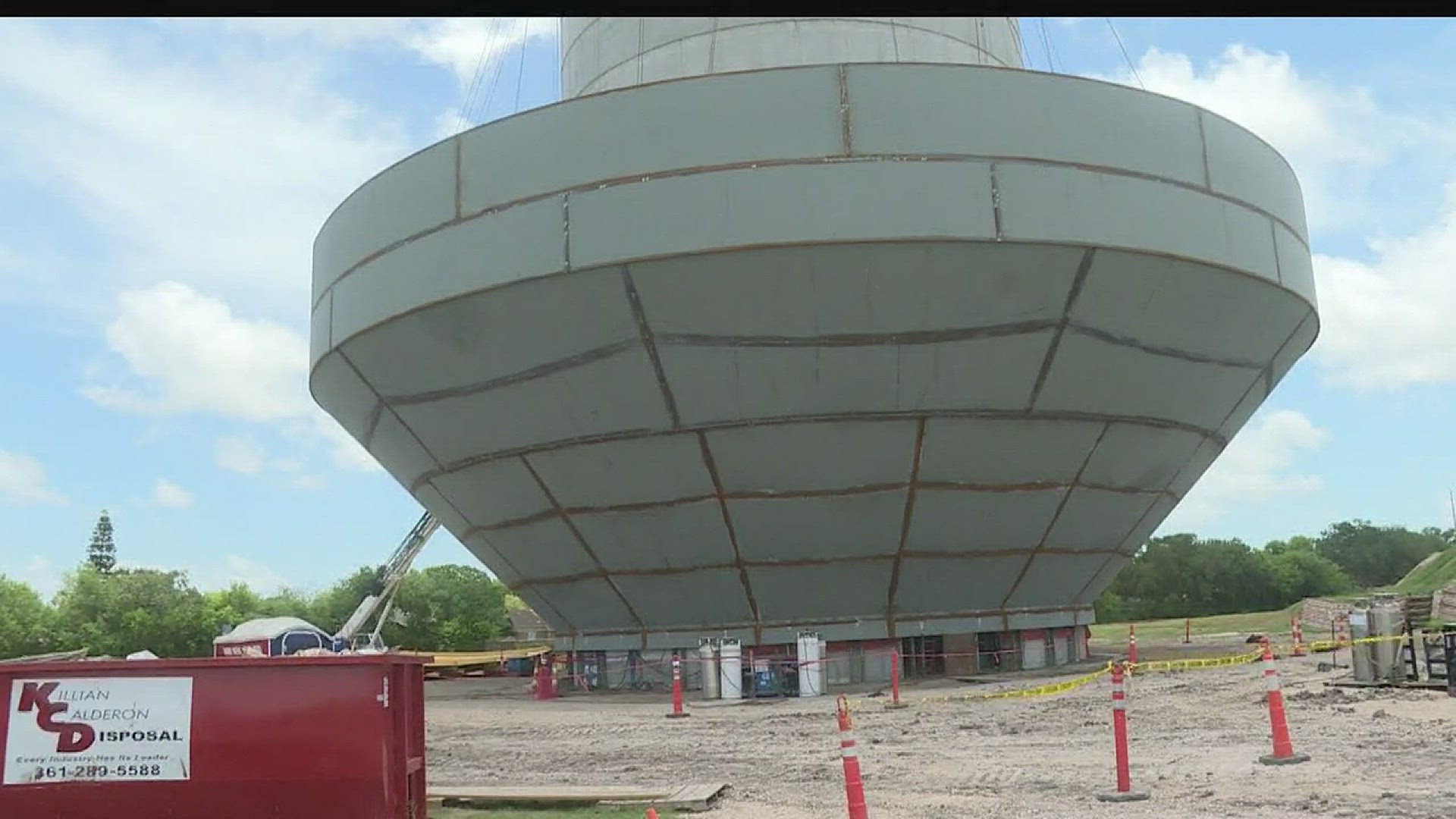 City shows off new elevated water storage tank | kiiitv.com