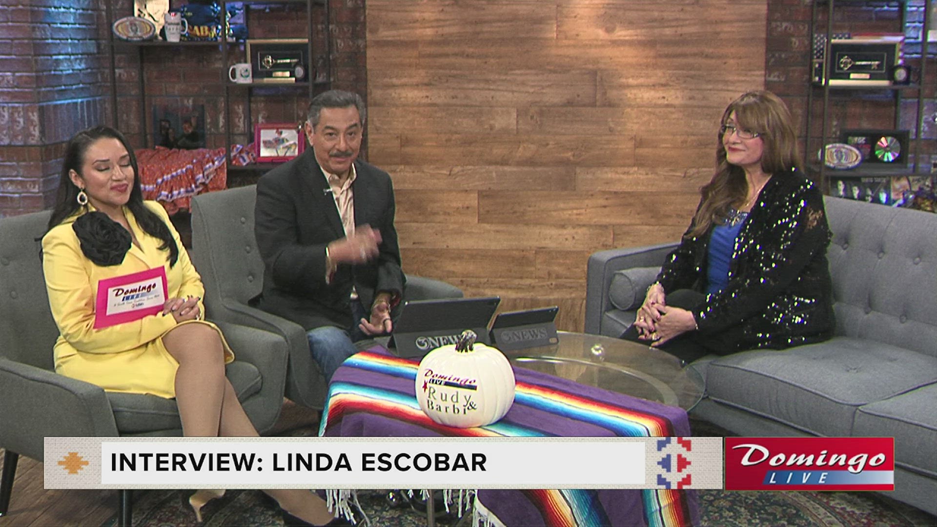 Linda Escobar talks beating cancer, new music on Domingo Live | kiiitv.com