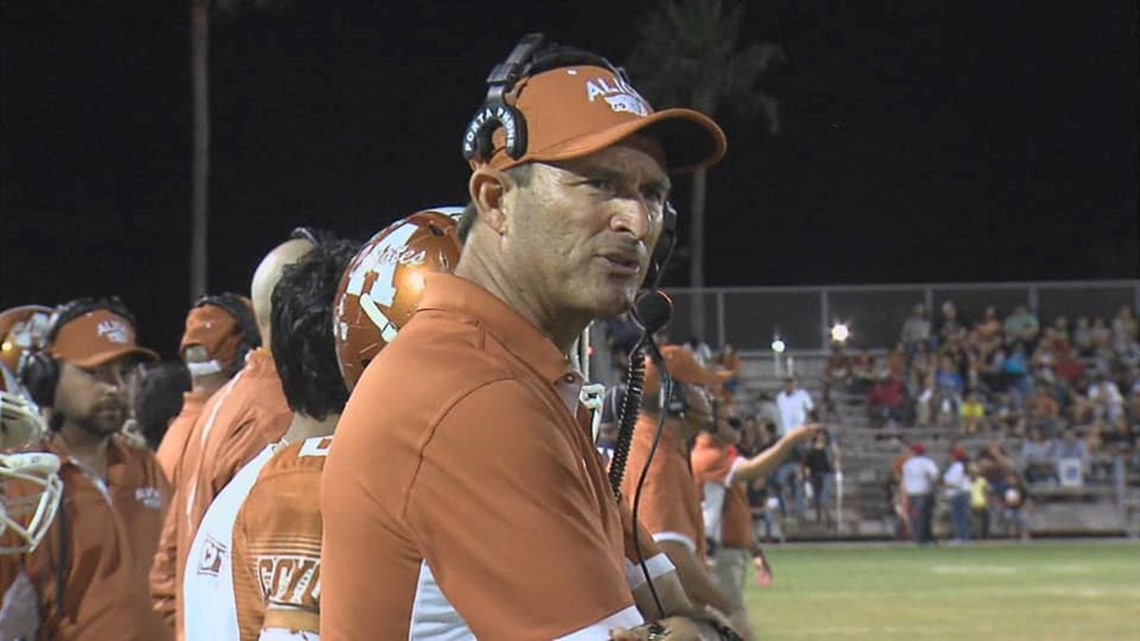 Beeville Jones bringing back Chris Soza as athletic director | kiiitv.com