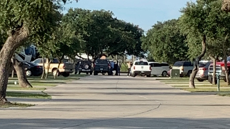 Texas teen kills family, posts pics online before suicide | kiiitv.com