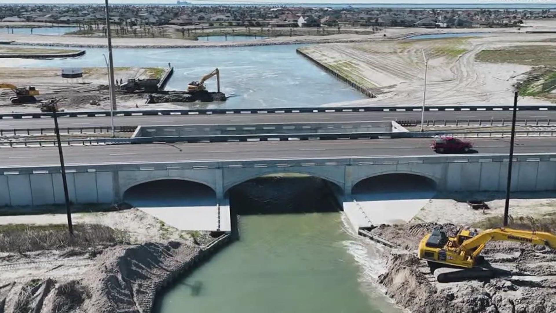 Corpus Christi engineering department seeks sea gate for storm surge ...