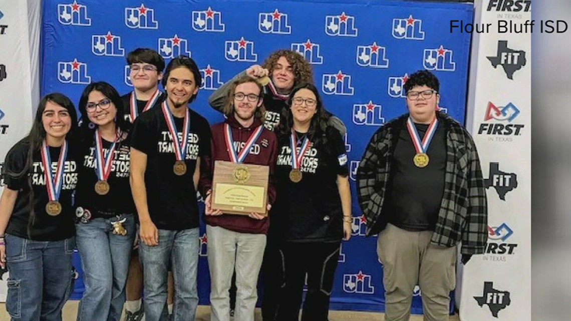 Flour Bluff ISD robotics team wins as UIL State Semi-finalists | kiiitv.com