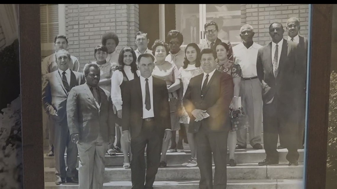 Tribute event honors Mexican American civil rights Jose Cisneros ...