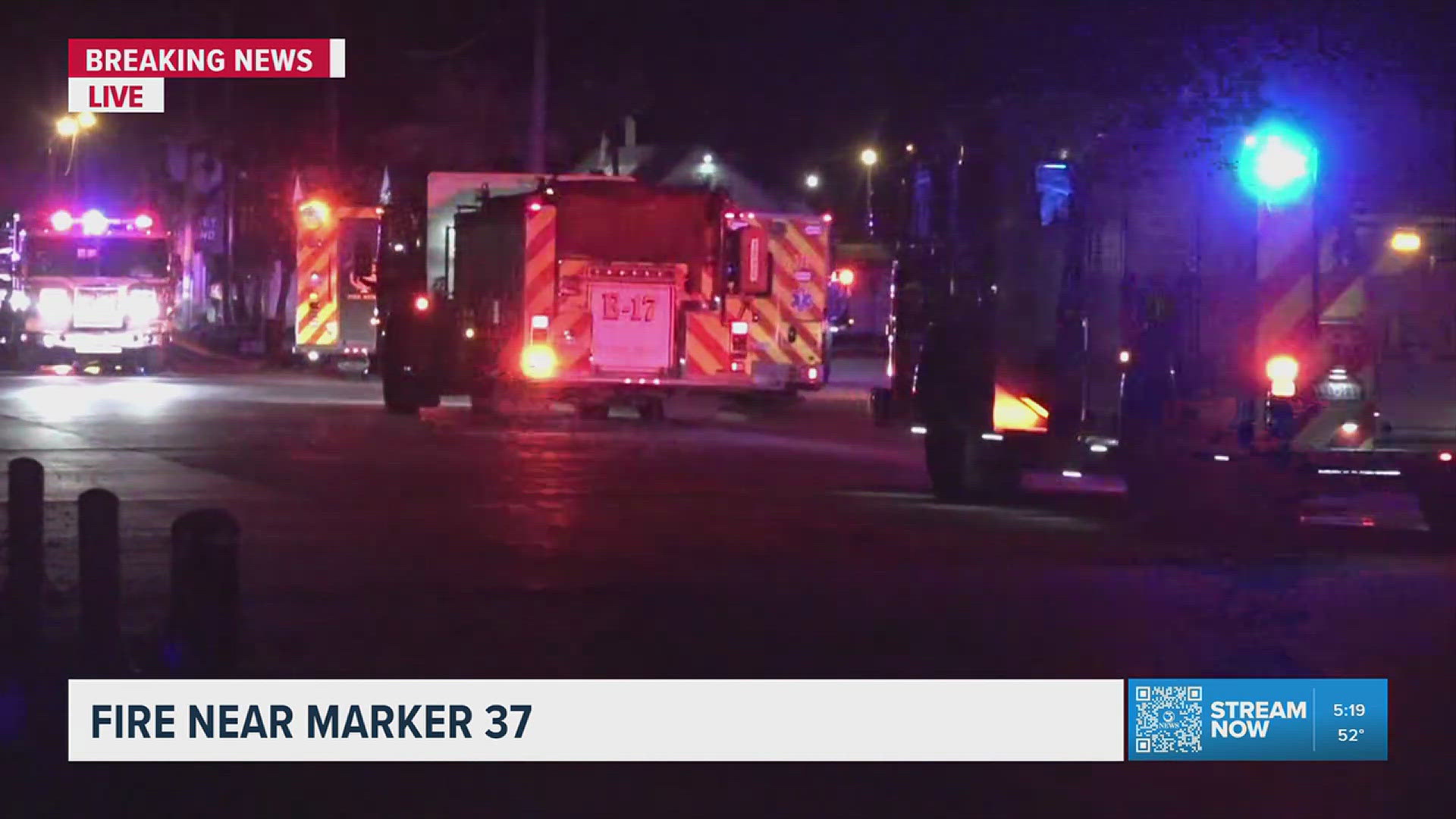 Commercial fire near JFK Causeway destroys dock and boats | kiiitv.com