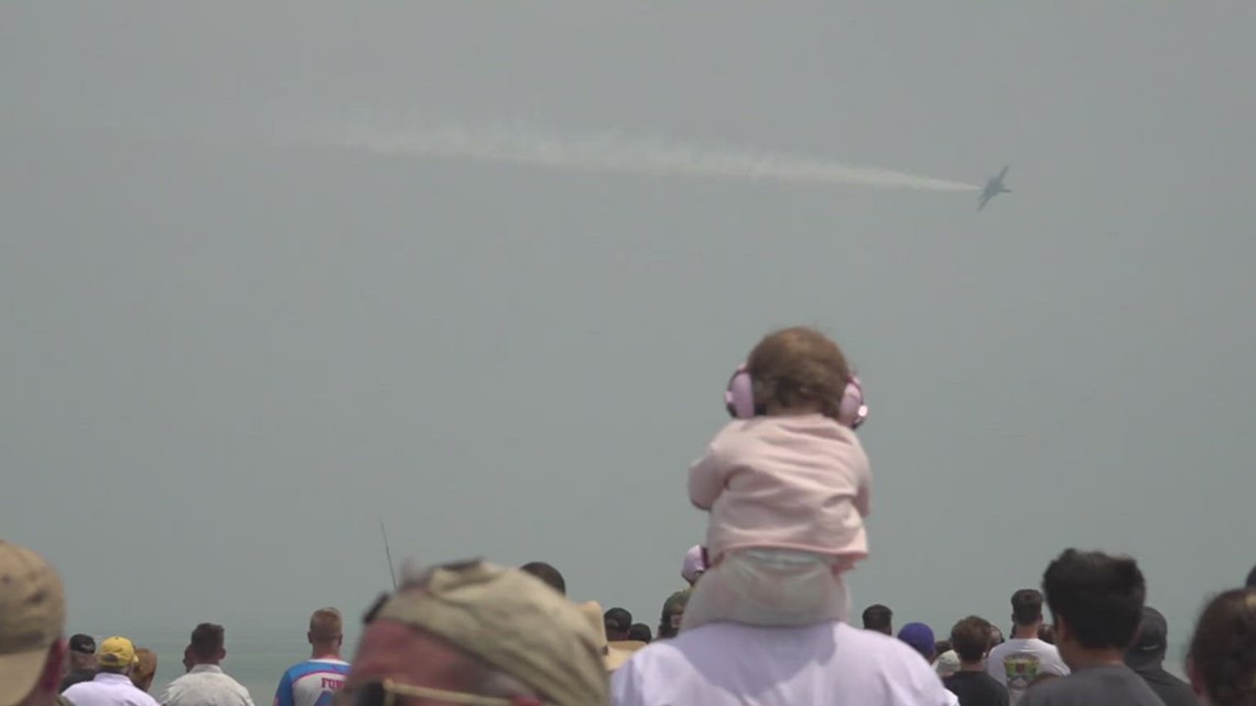 U.S.S. Lexington offers exciting view of Wings Over South Texas f ...