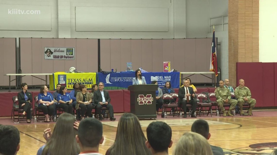 Mathis High School hosts pep rally to celebrate B rating from TEA ...