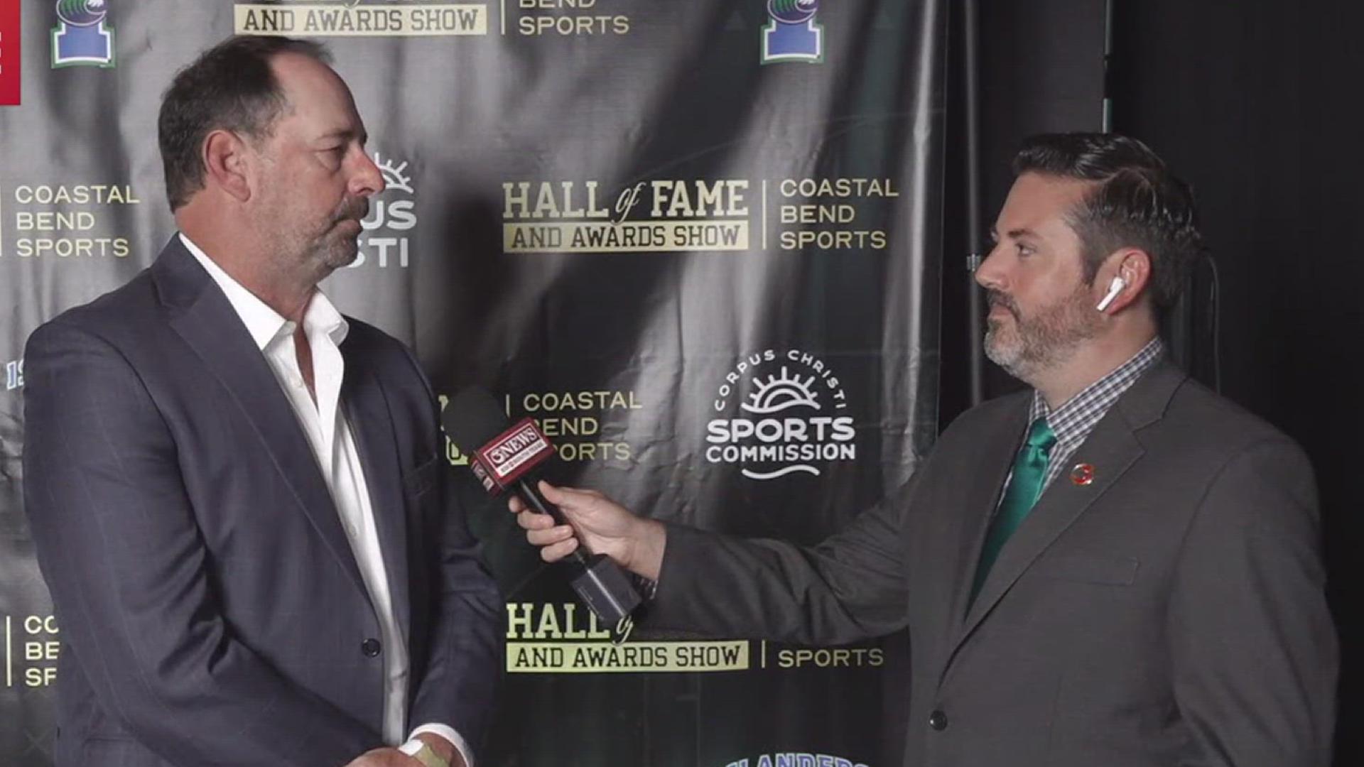 Coastal Bend Sports Hall of Fame inducts two new members | kiiitv.com