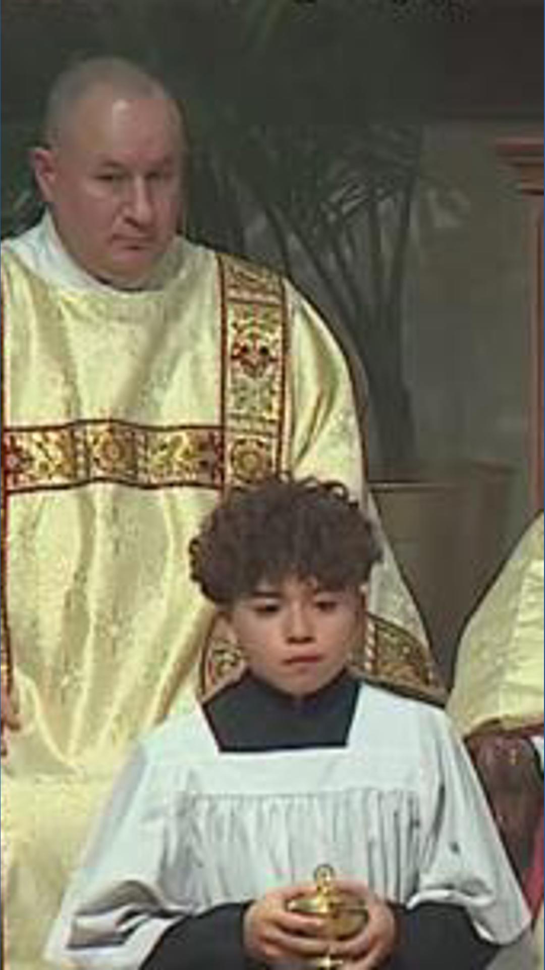 Hundreds gather for installation of Bishop Mario Avilés at Most ...