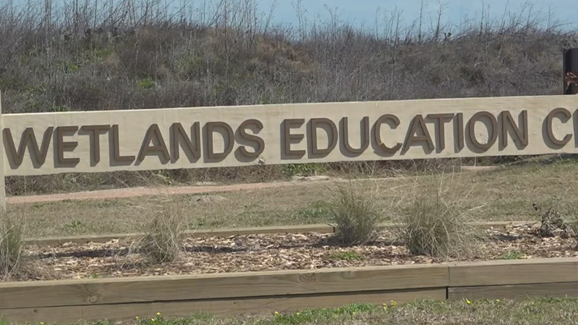 UTMSI biologist breaks down alleged ecological impacts of desal ...