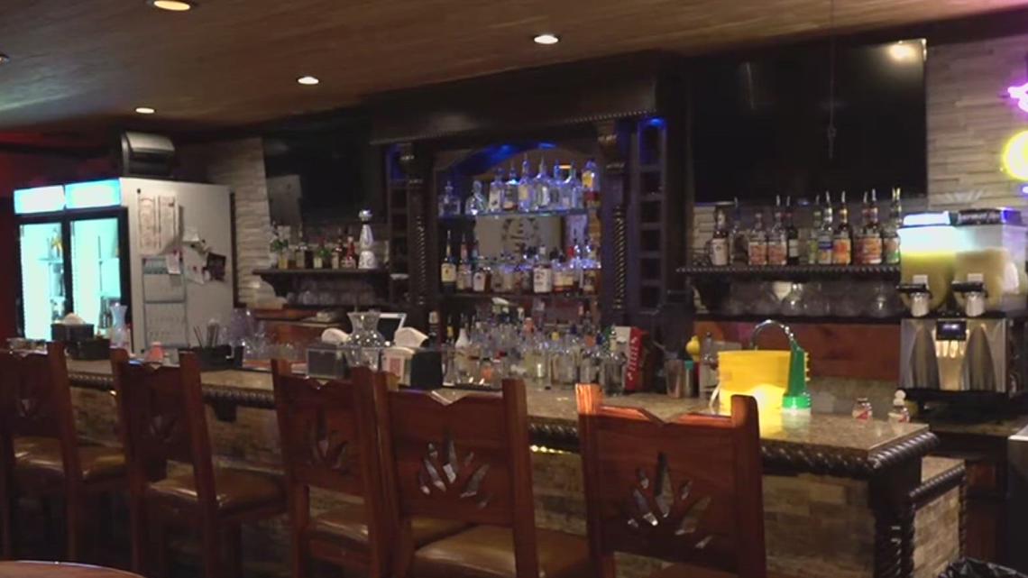 Rancheros restaurant offers support to Sinton fire victims | kiiitv.com