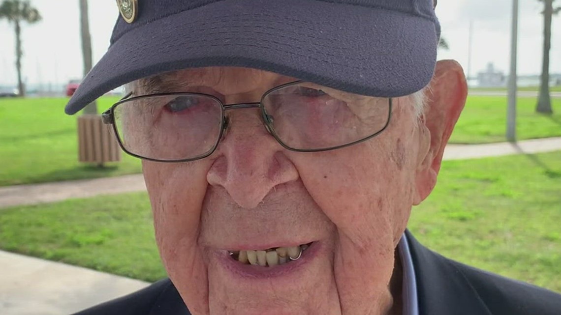 Pearl Harbor survivor, Bob Batterson, dies at 102 | kiiitv.com