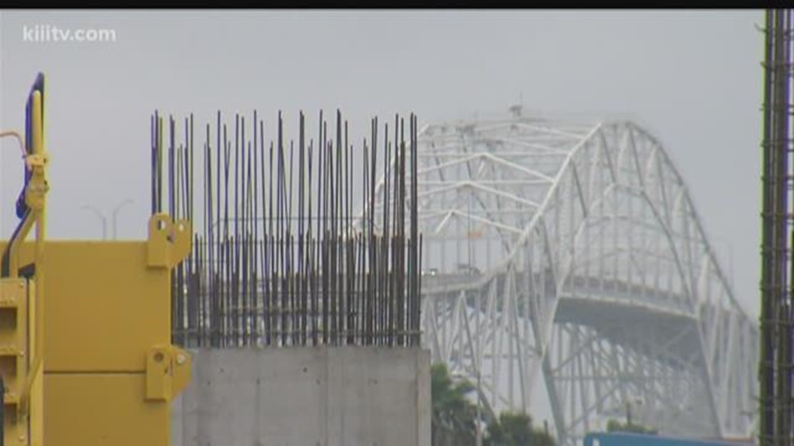 New Harbor Bridge pilings now visible to passing traffic | kiiitv.com