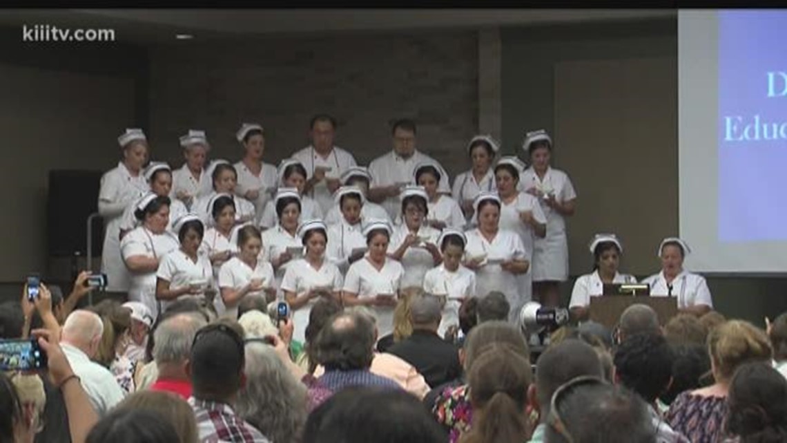 Del Mar College hosts nursing pinning ceremony for students | kiiitv.com