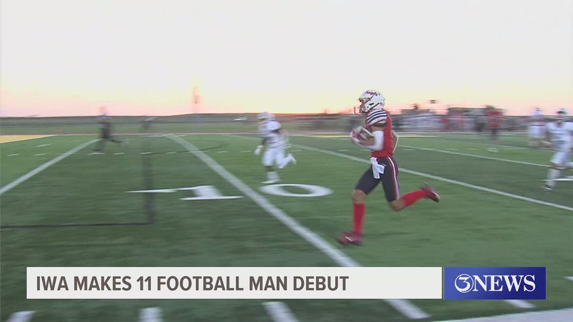 Incarnate Word Academy makes 11-man football debut | kiiitv.com