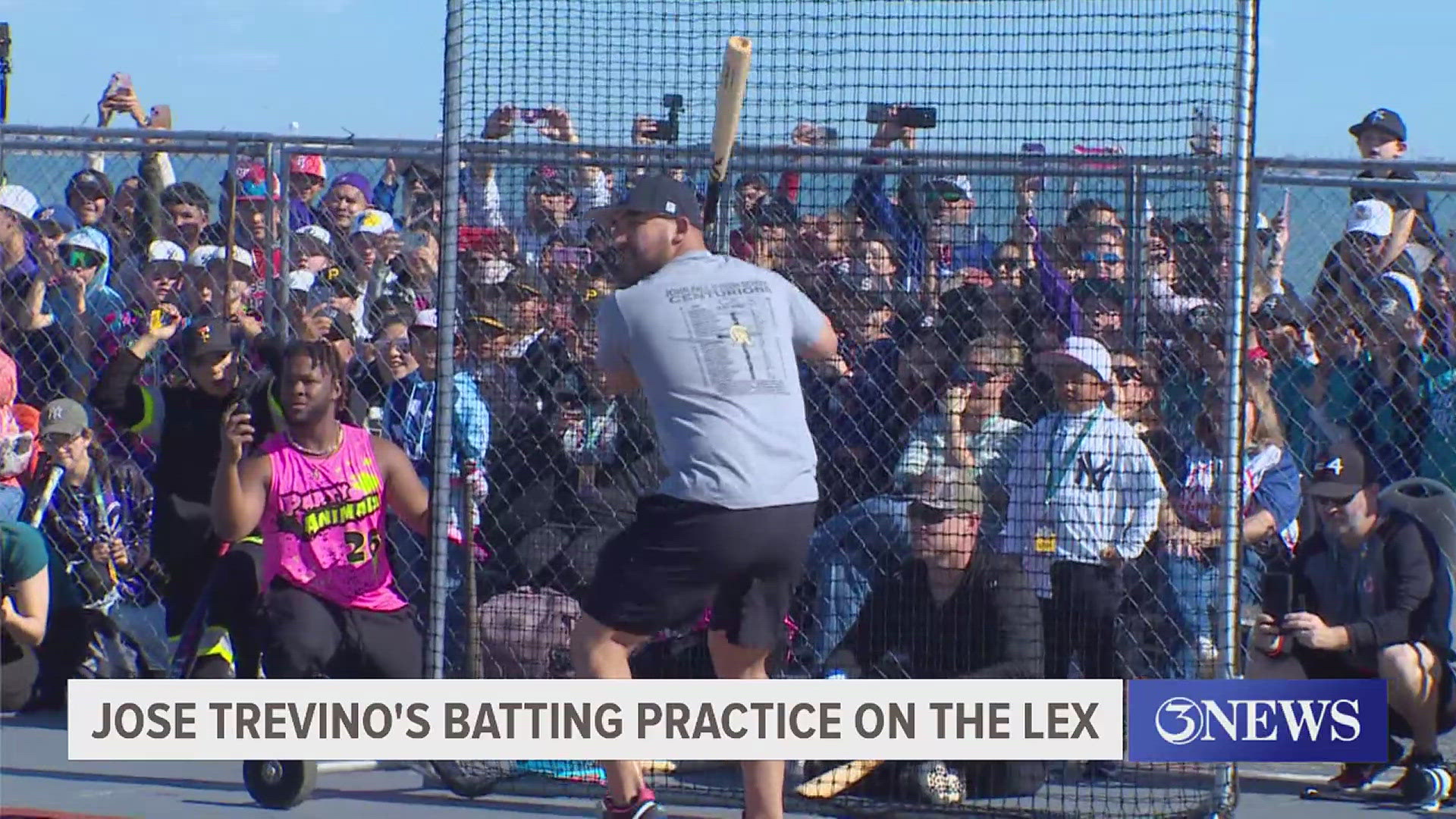 Trevino's Winter World Series begins with batting practice on the USS ...