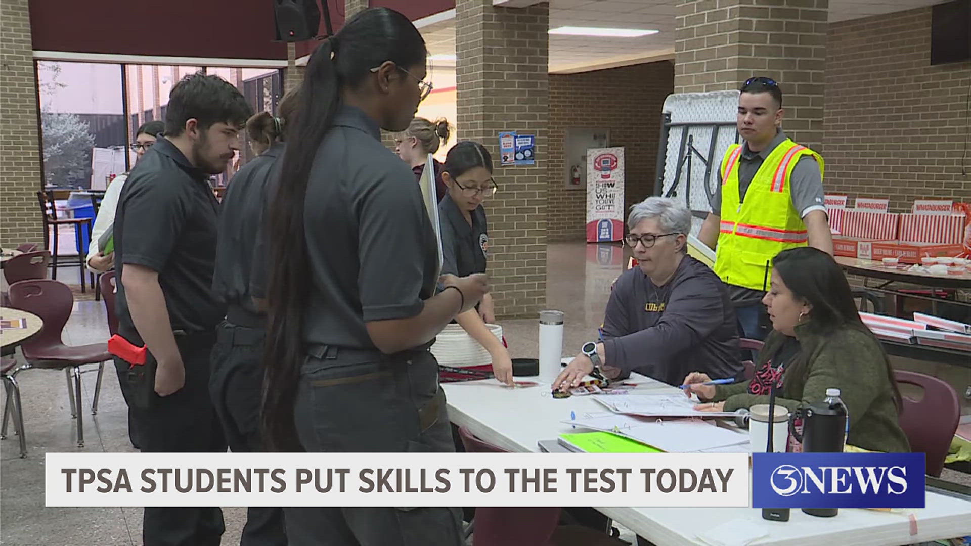 Inmates in 3 Guatemalan prisons hold dozens of guards hostage | kiiitv.com