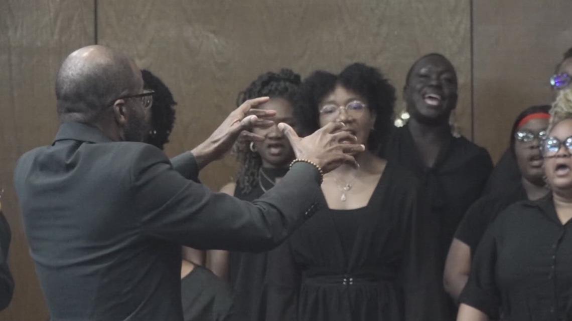 Gospel concert captivates over 500 at Juneteenth finale | kiiitv.com