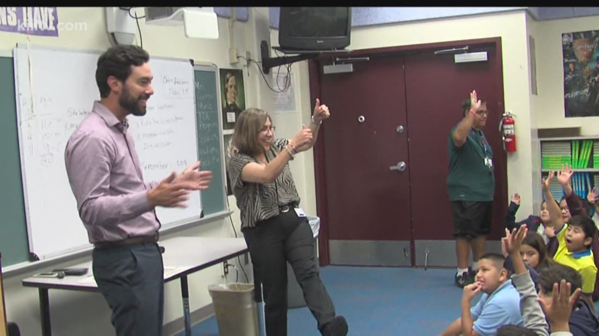 Crockett Elementary School gets visit from Kiii Meteorologist Alan Holt ...