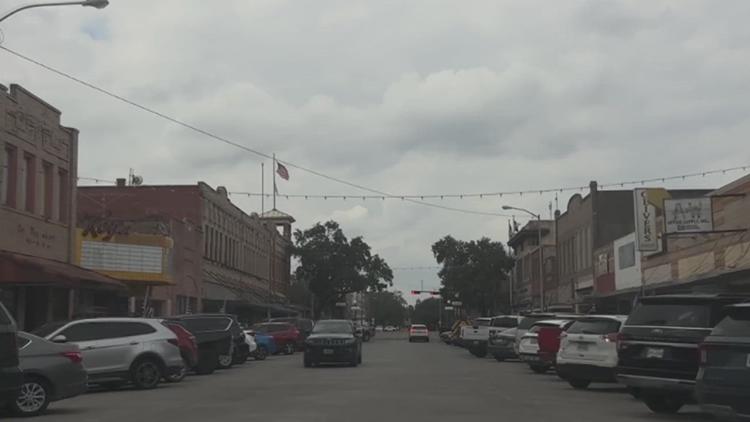 Kingsville organizations team up for downtown community clean-up ...