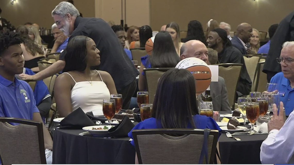 Islanders celebrate new basketball season with Tip-Off Dinner | kiiitv.com