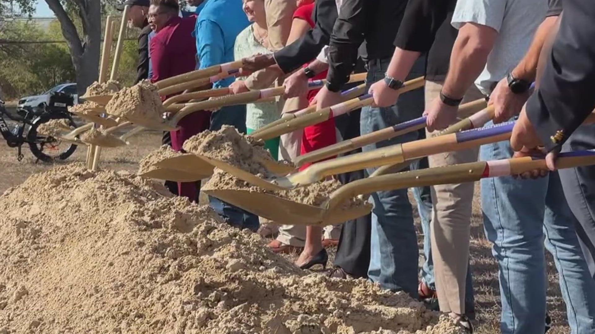 Corpus Christi breaks ground on $30M overhaul of Hillcrest parks ...