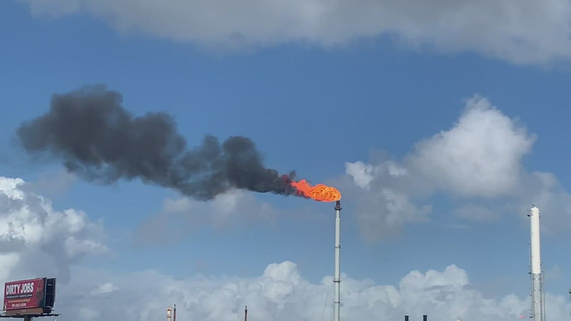 Power issue causes multiple refineries to flare Monday afternoon ...
