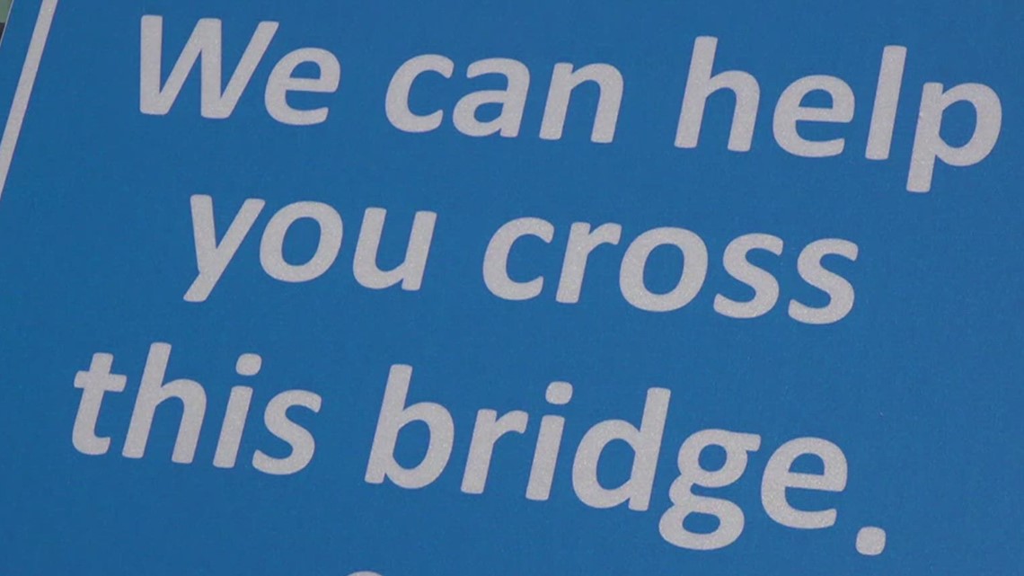 New Harbor Bridge signs hope to make residents re-think suicide ...
