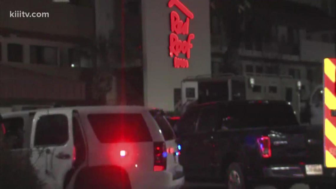 Police standoff at Red Roof Inn | kiiitv.com