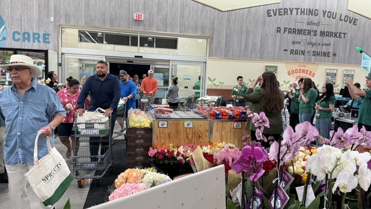 Sprouts Farmers Market opens on SPID on Everhart Rd, drawing early ...