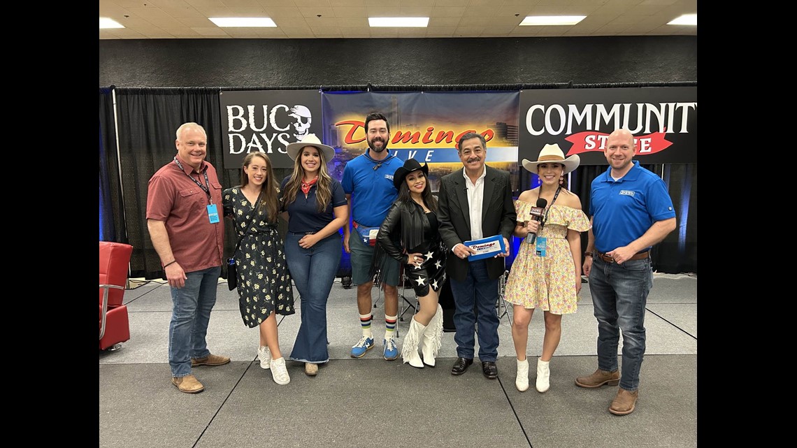 Domingo Live: Live at Buc Days | kiiitv.com