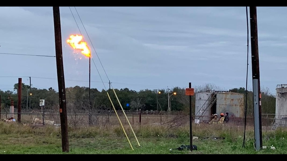 Fire on Agnes and Bluntzer in uptown Corpus Christi | kiiitv.com