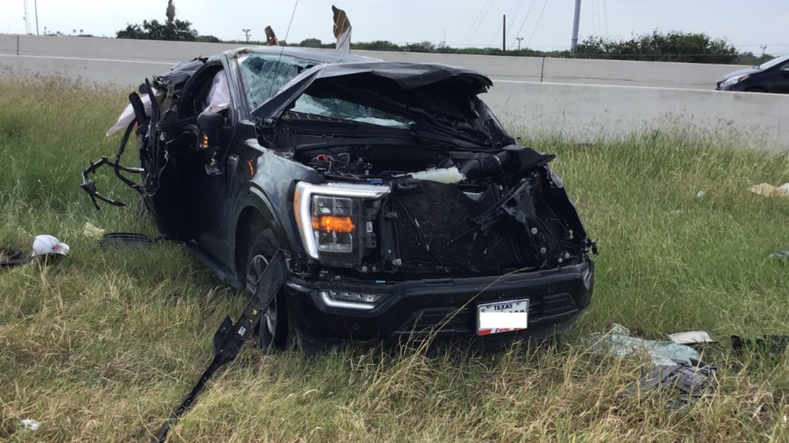 Unhitched trailer causes fatal accident in Kingsville | kiiitv.com