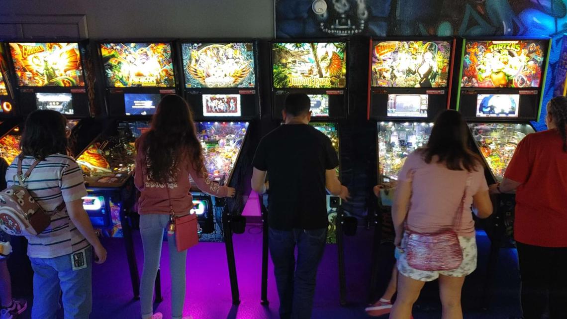 Quasars Arcade closing, reps say Sun Plaza facing demolition | kiiitv.com