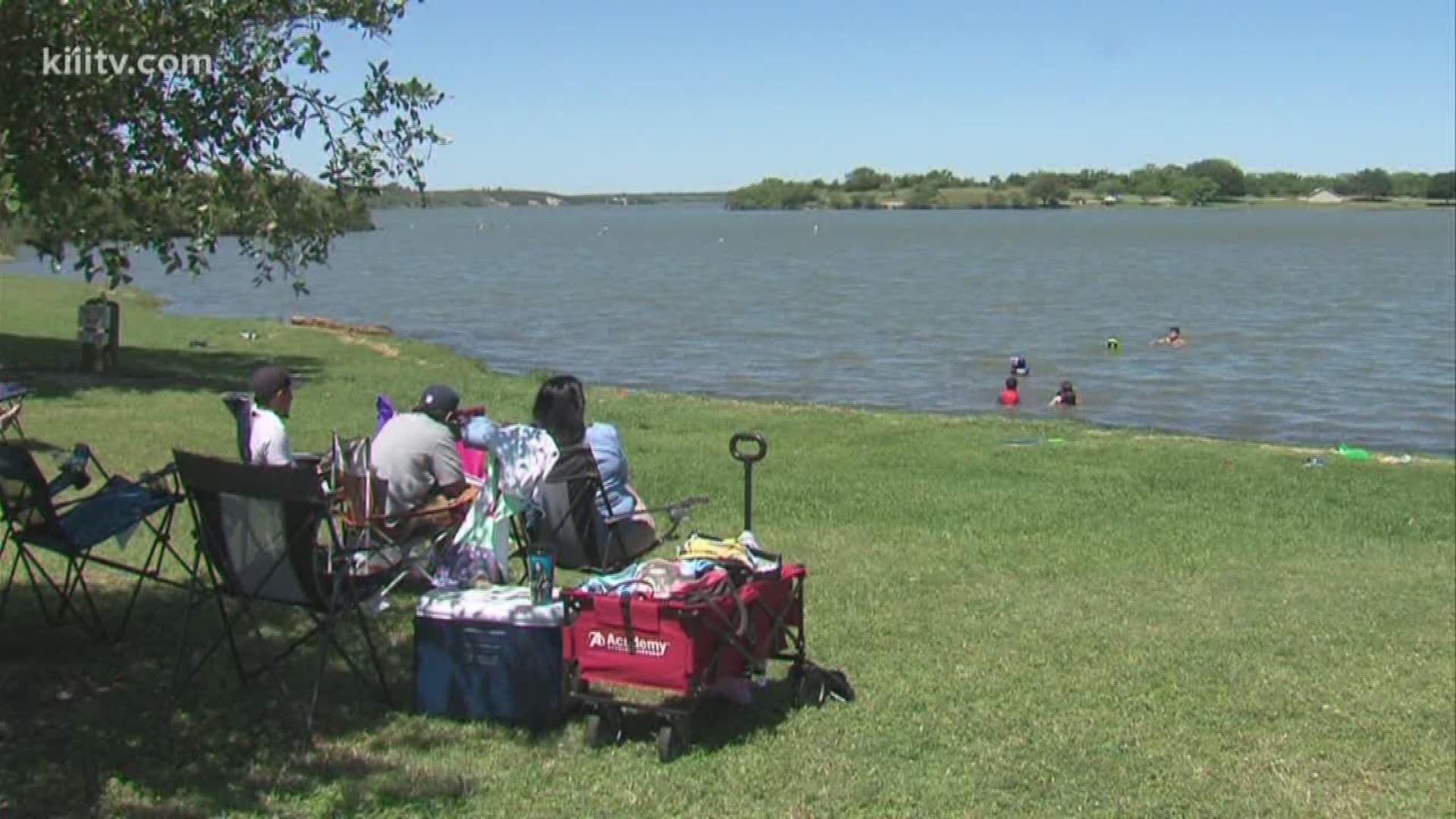 Campers visit Lake Corpus Christi for holiday weekend | kiiitv.com