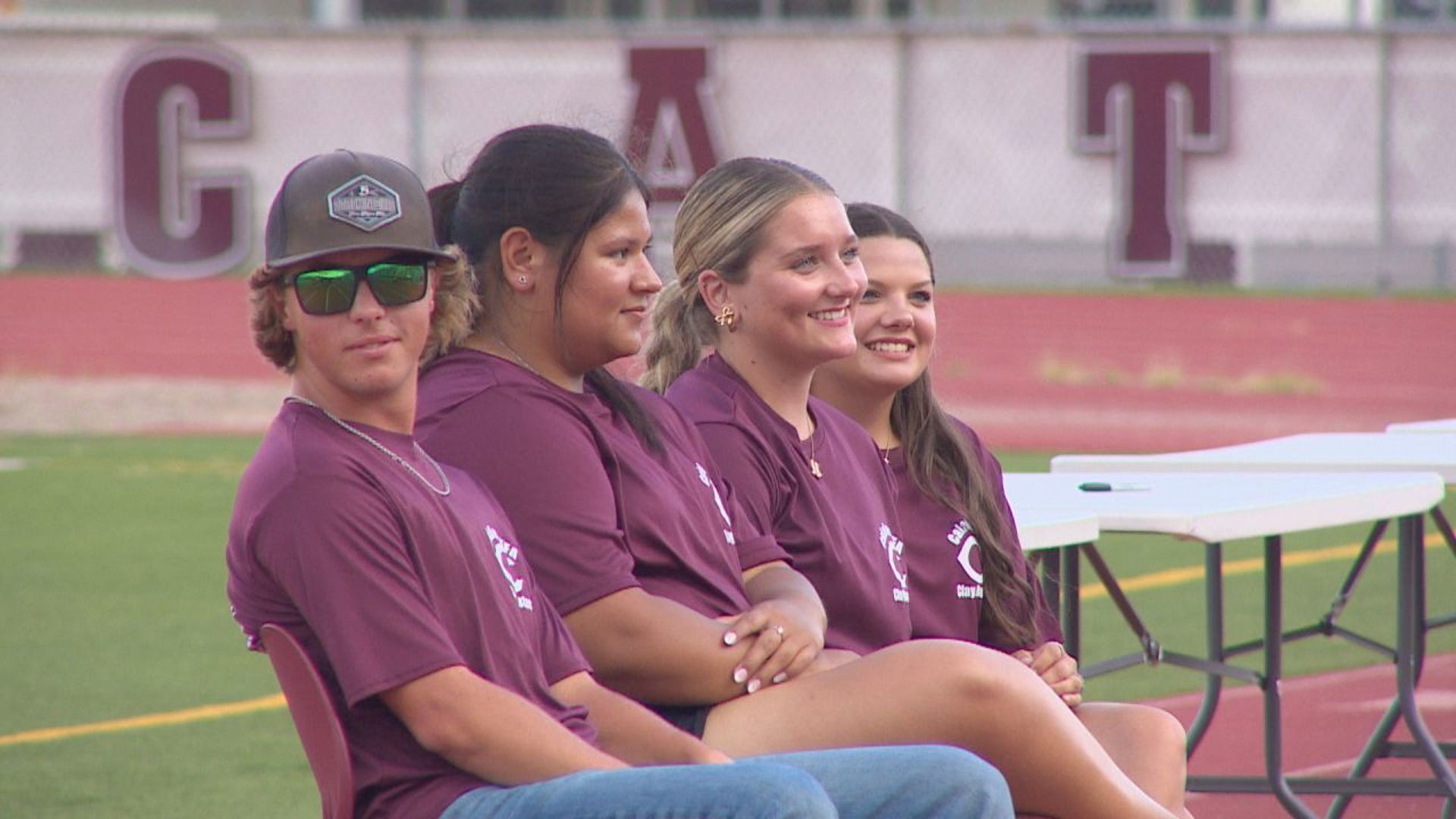 Calallen celebrates baseball and softball titles with parade | kiiitv.com