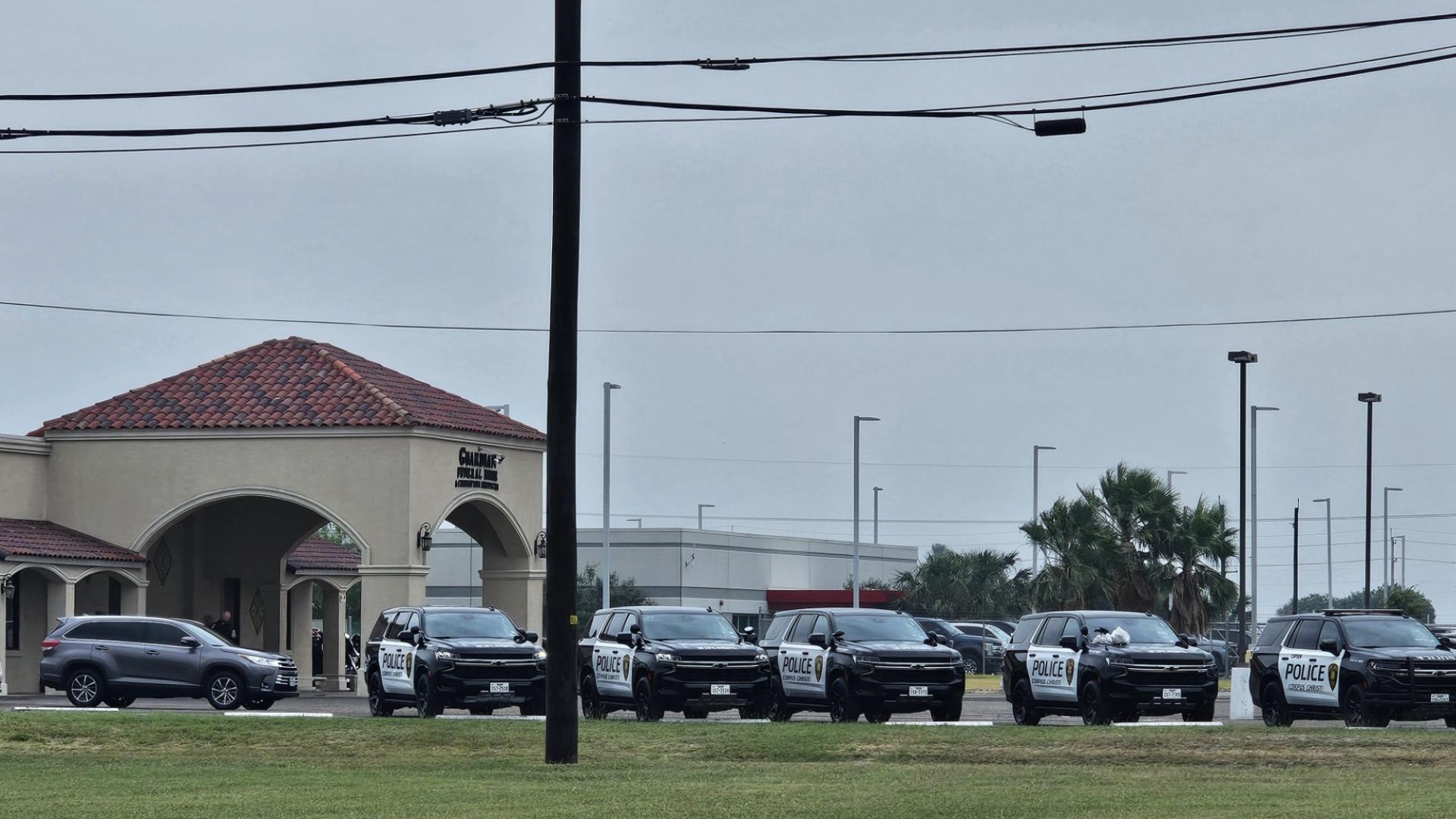 Kyle Hicks memorial services begin | kiiitv.com