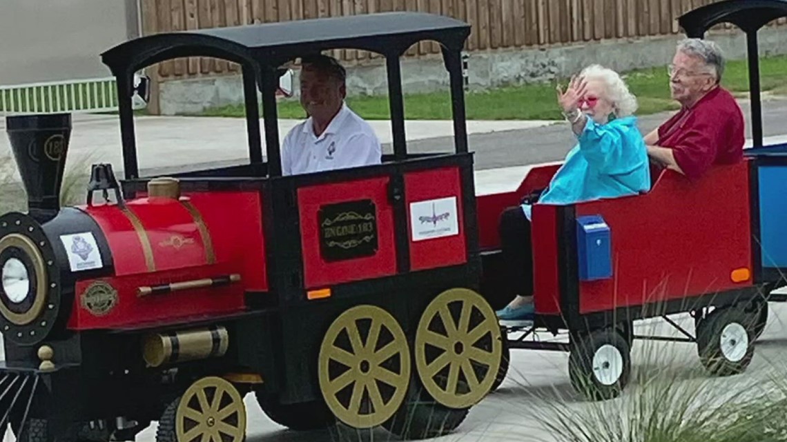 Rockport Beach will soon offer free train rides to tourists | kiiitv.com