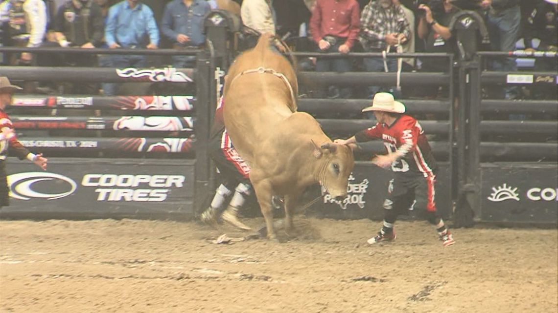 PBR Velocity Tour opens two-night event at the American Bank Center ...