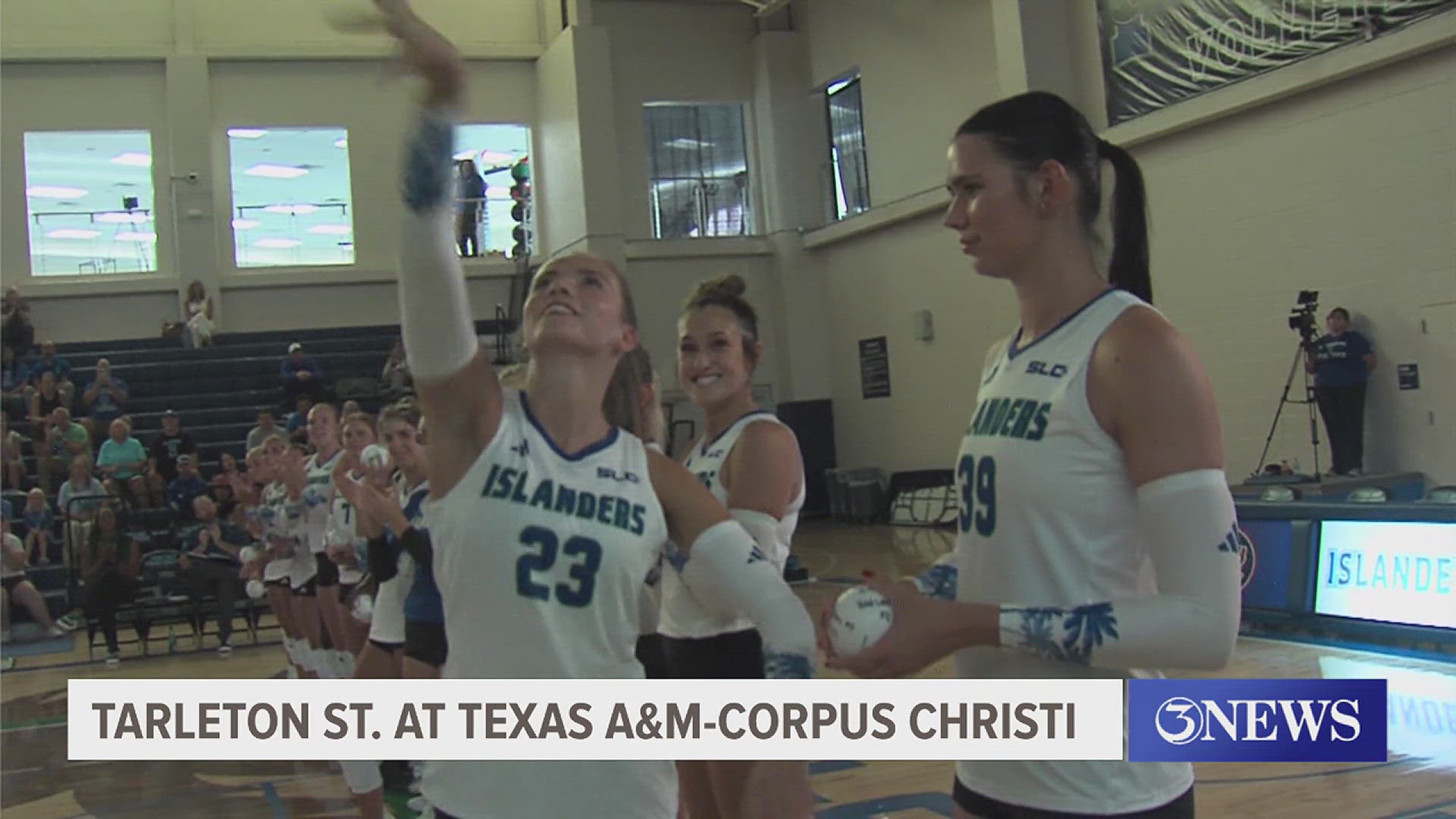 Islanders Volleyball sweeps home opener over Tarleton State | kiiitv.com